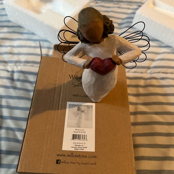 Willow Tree | Art | Willow Tree Ceramic Figurine Statuette With Love ...